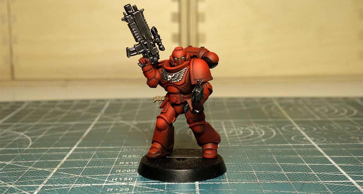 Come dipingere i Blood Angels con aerografo - Miniatures of Death